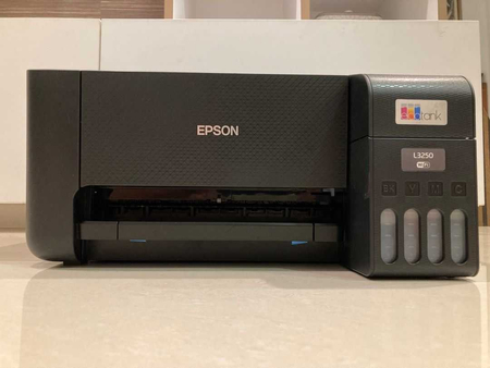 Принтер Epson L3250 (МФУ 3в1, А4, струйный, цветной)