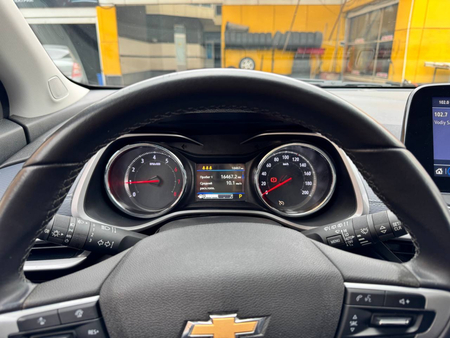 Tracker 2 premier 2023 yil 16500 probeg
