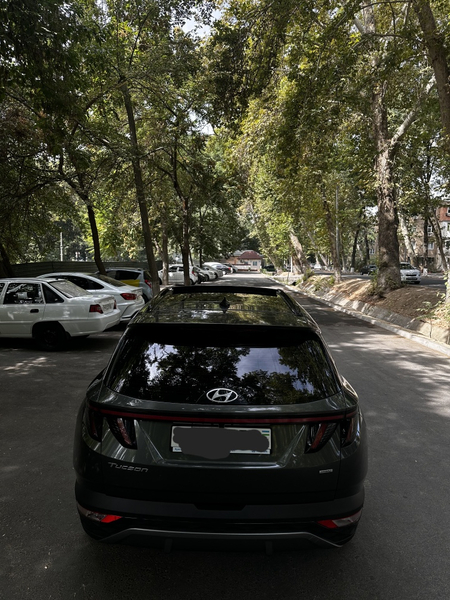 Hyundai Tucson 2.0 full