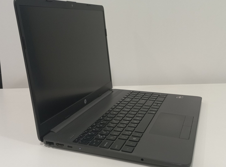HP G8 laptop ryzen 7-5700U, 16/256