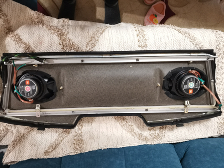 колонки JBL Club 9630 с полкой Matiz