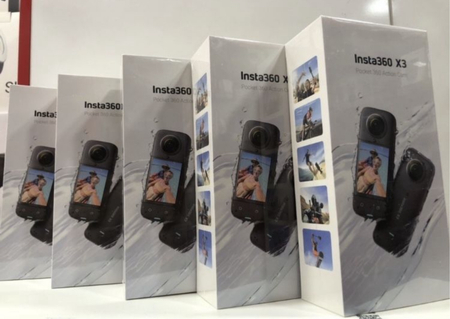 Компактная экшн-камера Insta360 One X3