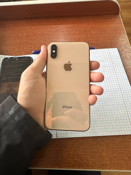 Iphone xs xoladi ideal qurt sastayaniya