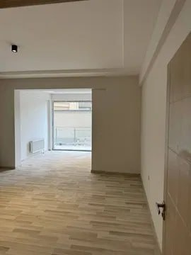 3 комнаты 90м² вдоль дороги ул.Бобура с ремонтом с юридическим адресом