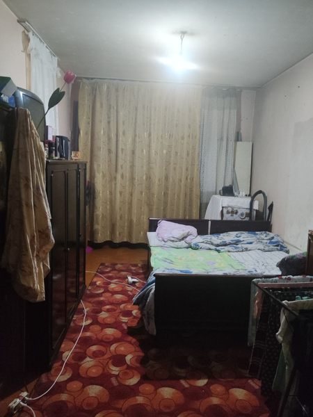 Продается квартира 2/2/4