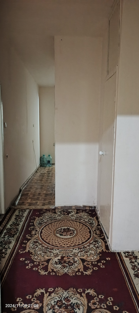 СРОЧНО Нурафшон (Микрорайон) да  2 хонали квартира АРЗОН сотилади!\\n2/