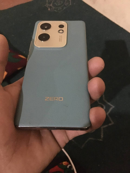 Infinif zero 30 256 GB bir qol iwlagan 2 oy ishlagan tel