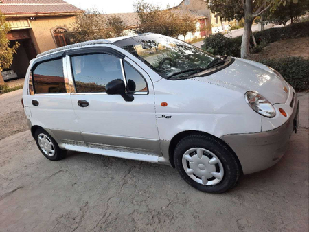 Matiz best 2010, metani bor, srochna sotiladi.