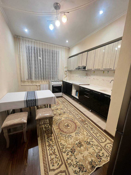 (К128601) Продается 3-х комнатная квартира в Шайхантахурском районе.