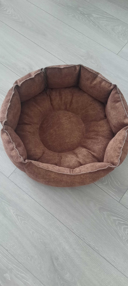 Лежанка для кошек