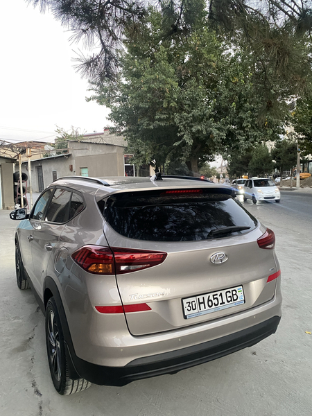 Sotiladi Hyundai Tucson