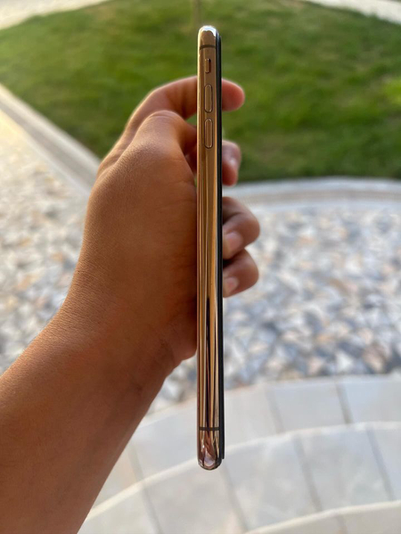 IPhone Xs max 64 Gb