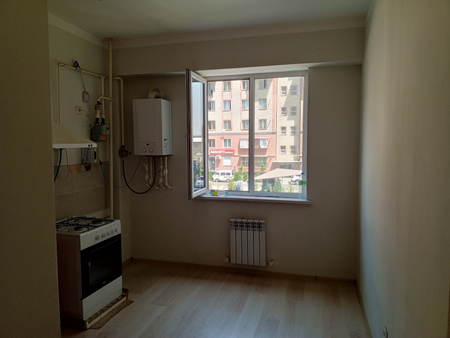 Продам квартиру 3/2/10 в Яшнабадском районе