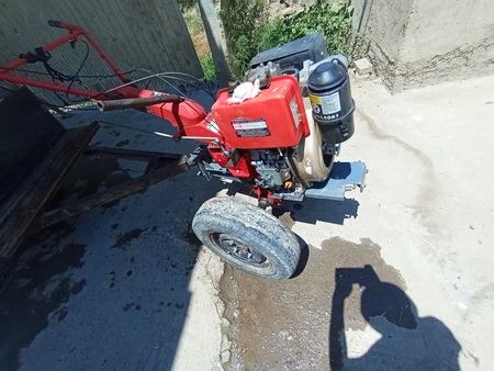 Motoblok tez va arzon sotiladi