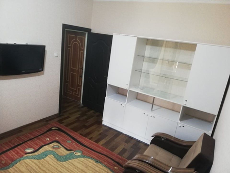 Сдаётся Чиланзар 17 1комн. 1этаж.