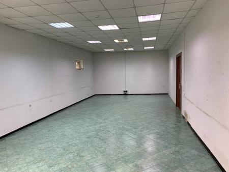 Сдается склад. 1300 м2 с офисом. М. Ташсельмаш