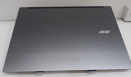 Acer i3-1215U 8/512 gb
