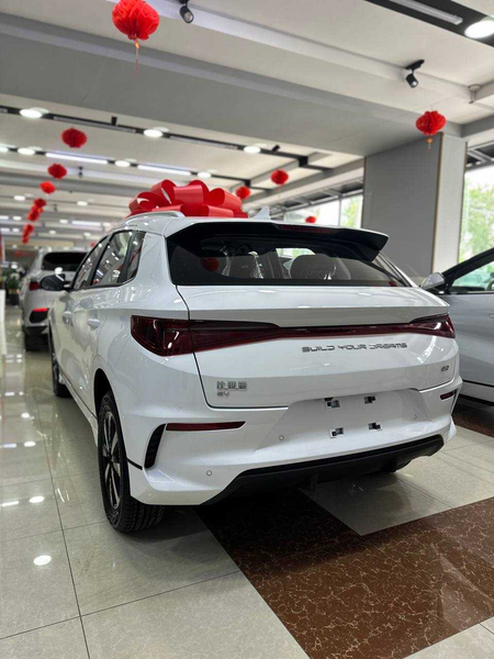 Byd E 2 Luxury 2024 nalichida tayyor !!!
