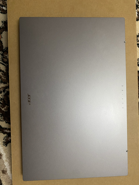 Noutbuk acer aspire 5 15