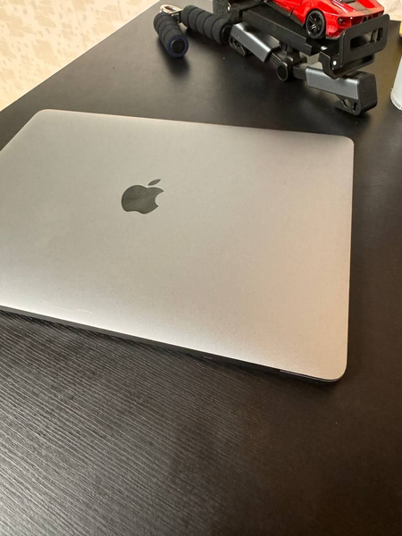 СРОЧНО MacBook Pro M1 2020