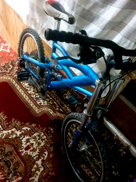 Продам Спортивный+Скоростной+Горный велосипед.