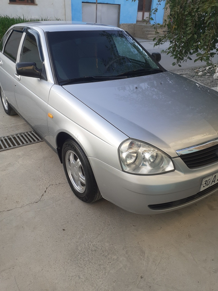 Lada pryora  yili 2008