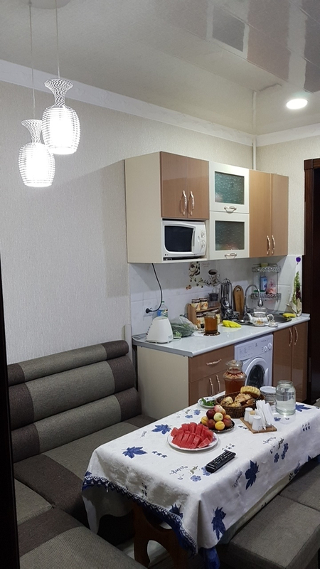 Срочно продаётся 2 ком Айбек Angels Food