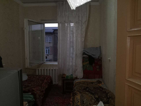 (К115384) Продается 5-ти комнатная квартира в Алмазарском районе.