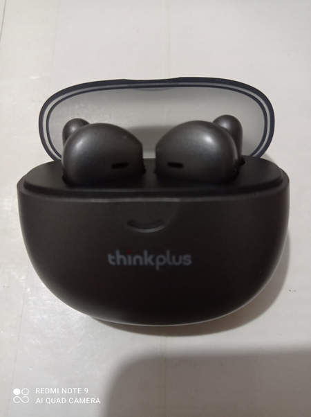 Bluetooth naushnik