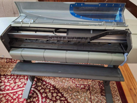Плотер HP designjet 500Plus цветной