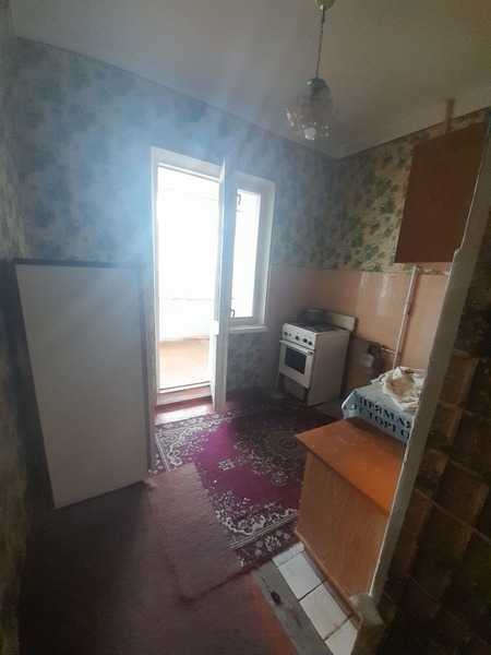 Аренда 3 ком квартира в 8 мкр 4 этаж