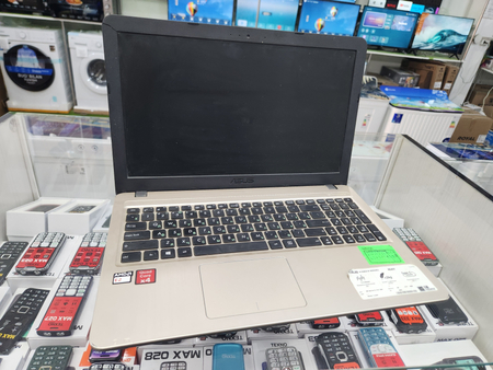 Asus 320gb. Zor holatda garantiya 6 oy Srochno