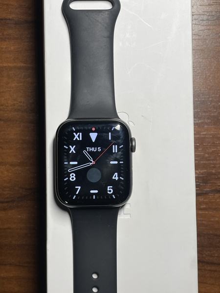 Apple watch series 5