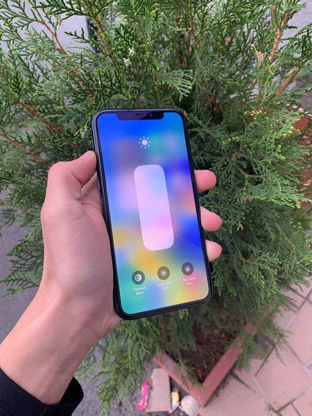 iPhone 11 pro 64gb
