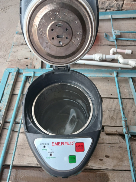 Termopot  tefal bu 6.8litr