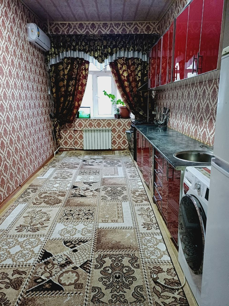 Zarafshon shahridan 2 xonali kvartira sotiladi