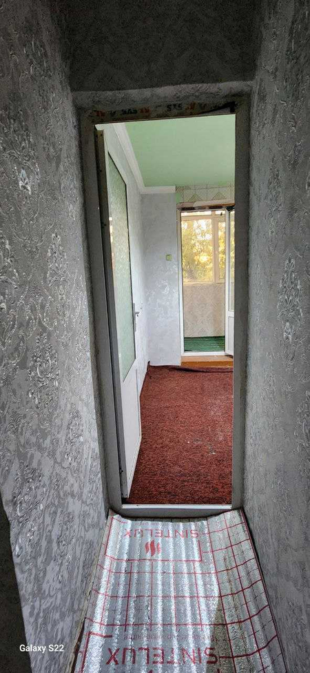 2-комнатная квартира 3-этаж кирпичный ор. Микрорайон