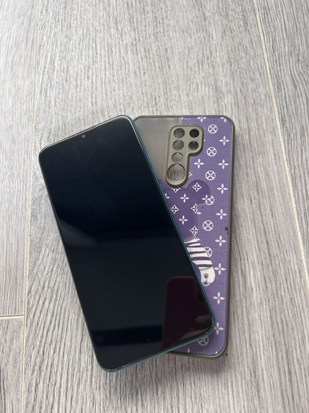 Srochna sotiladi Redmi 9 holati ideal