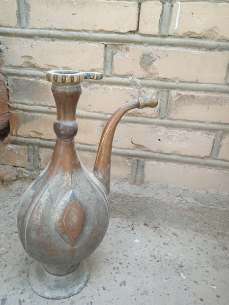 Antikvar (qadimiy) oftoba sotiladi