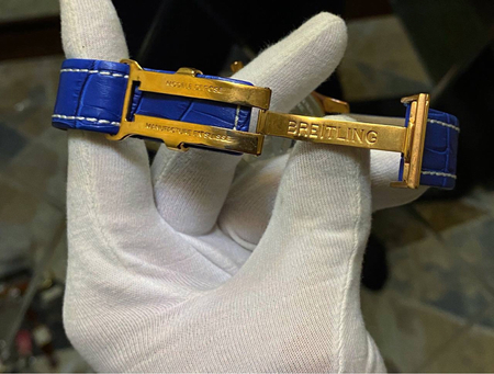 Breitling watch часы