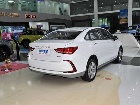 BAIC Beijing EU5 405 km