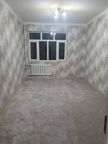Чиланзар 21.  2в3/1/4. Срочно Продаю 50м2