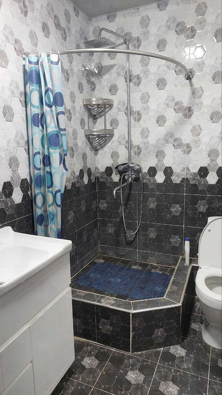 ЖК Riverside Ахмад Югнаки 2-комнатная 5/9 42 м² евроремонт меб/тех
