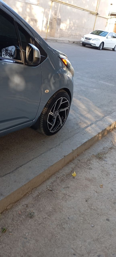 Srochna Bentli Diska sotiladi R17 4/100 Spark nexia cobltlaga tuwad