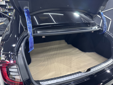 Продам Hyundai sonata 2022 года в комплектации Lux,пробег 6 к