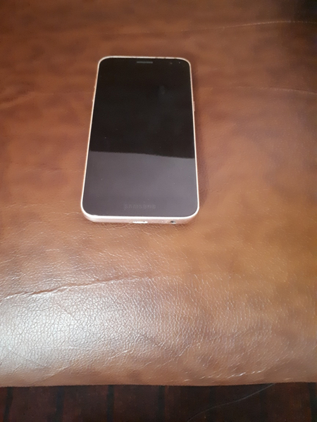 Redmi Note 8 va Samsung Galaxy J2