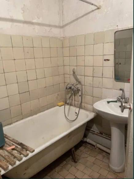 Бобура Некст 2/4/4 кирпич 52м2 балкон 2*6