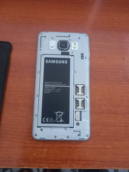 Samsung J5 original.