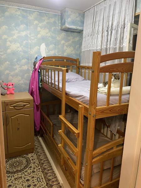 Продается квартира 2-х переделанная в 3 - х
