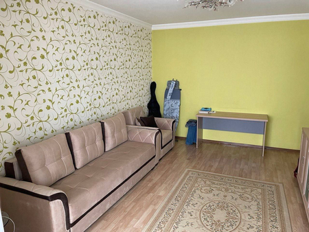 Продается квартира 1/4/4 40м2 на м. Ойбек [\\\
